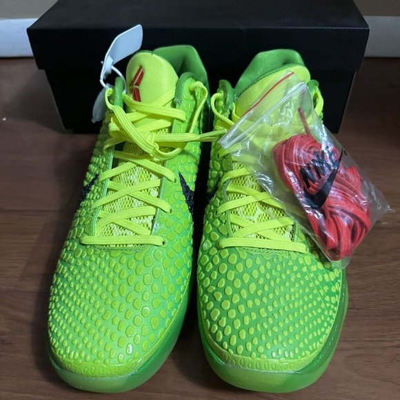 Shoes | Kobe 6 Protro Grinch Size 11 | Poshmark